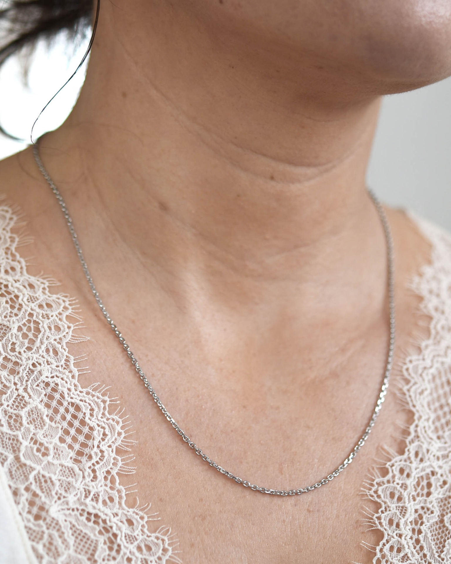 Zlatá biela retiazka Anker 2mm 55cm :: zlatnictvo-sperkovnica